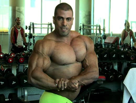 24 ביצים לארוחה: אלוף ישראל בפיתוח גוף