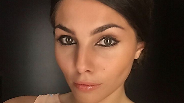 התמונות הרגילות של הדוגמנית הבריחו העוקבים