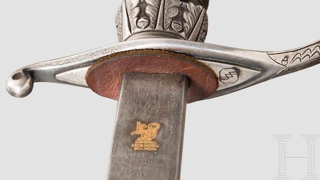 Nazi sword gifted by Himmler to Jerusalem mufti auctioned online